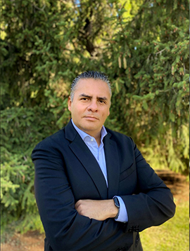 Federico Ramos - La Granja Insulators